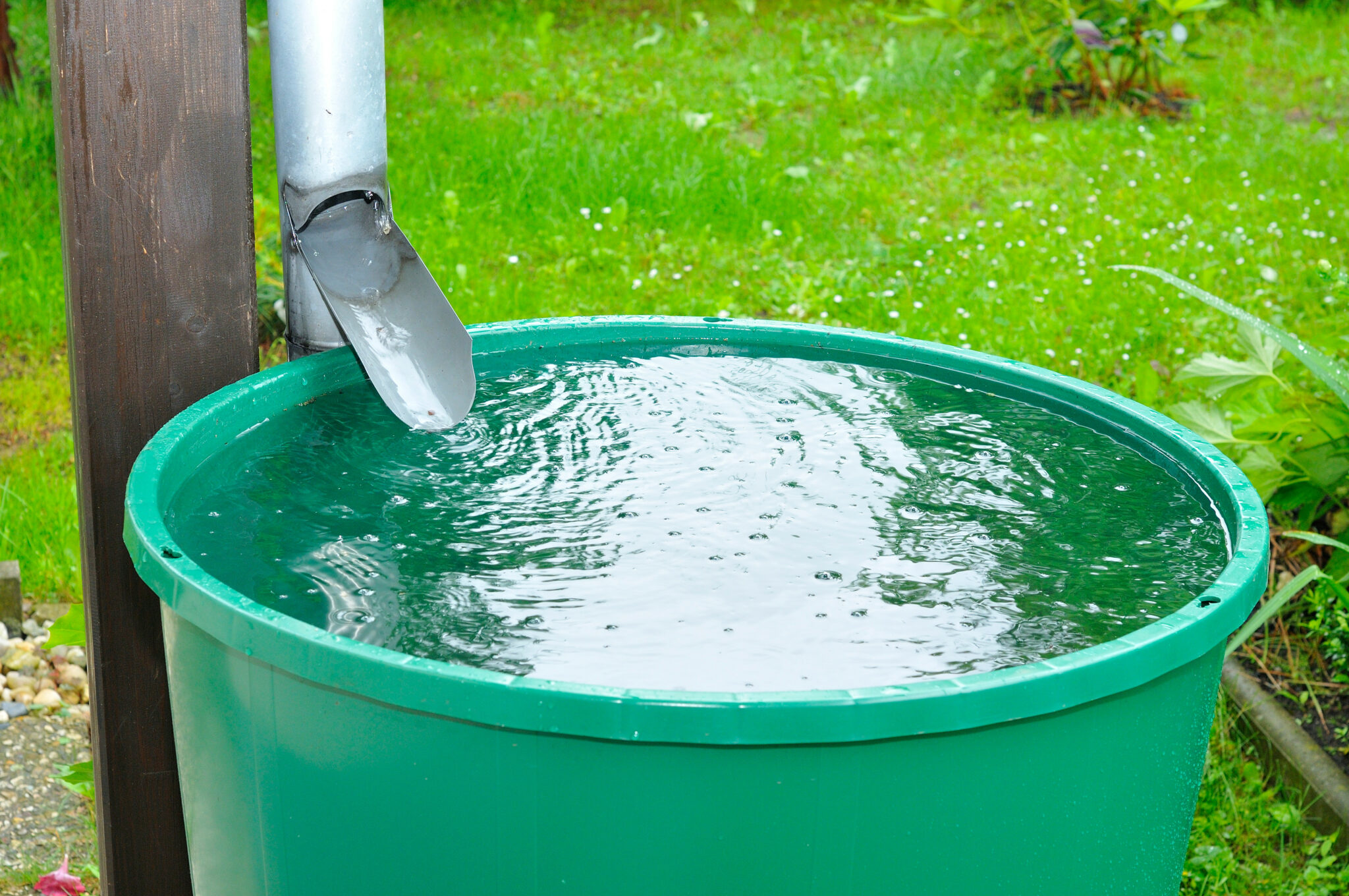 How Long to Safely Store Water (How to Make it Last Longer)